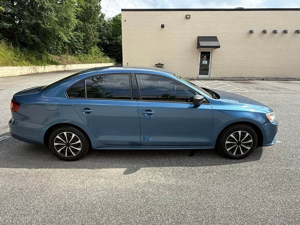 2016 Volkswagen jetta – 4 Wheels of NC